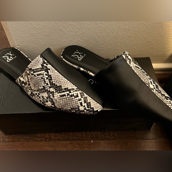 New York & Company | Shoes | Snake Print And Black Mule Flat | Poshmark
